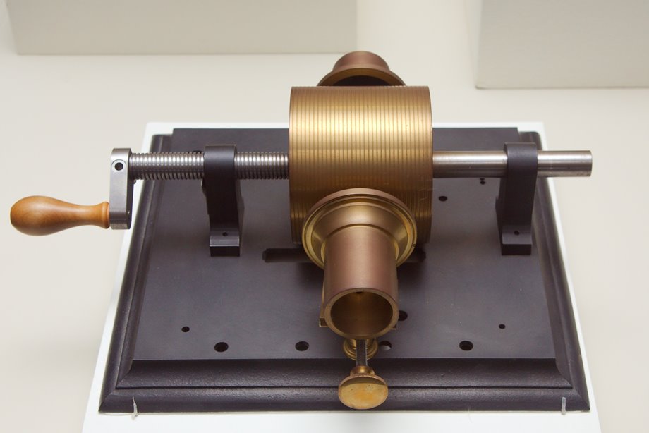 The Edison Experimental Recording Phonograph Changed the World - ASME
